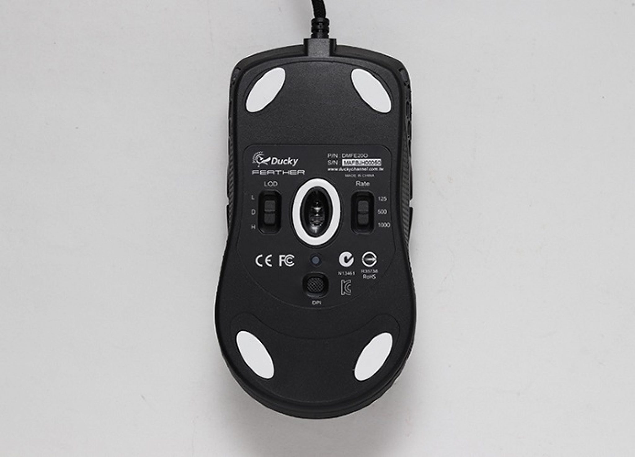 Ducky Feather, ratón gaming minimalista y gran rendimiento