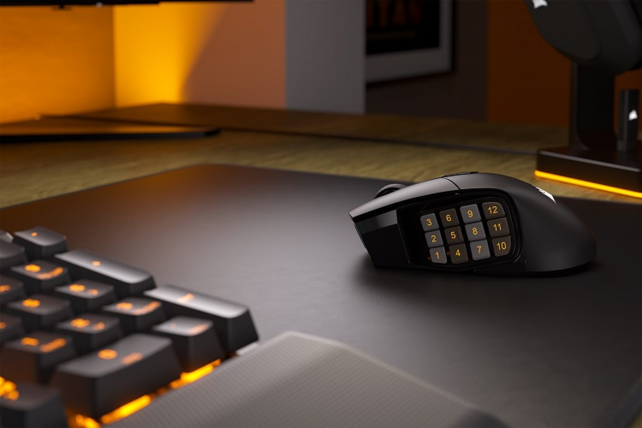 SCIMITAR ELITE WIRELESS MMO, icónico ratón Corsair ahora inalámbrico